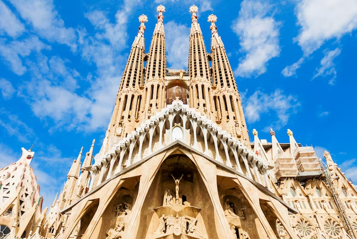 하나투어 바르셀로나 사그라다 파밀리아 성당 티켓 우선 입장권오디오 가이드 패스트트랙 바르셀로나 스페인 랜드마크
